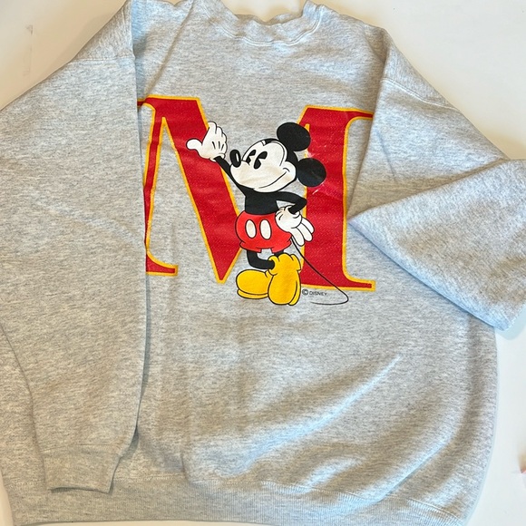 Disney | Sweaters | Mickey Mouse Vintage Hanes Heavy Weight Sweatshirt ...